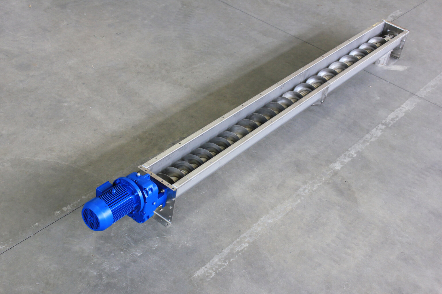 What are Screw Conveyors? Types & Benefits